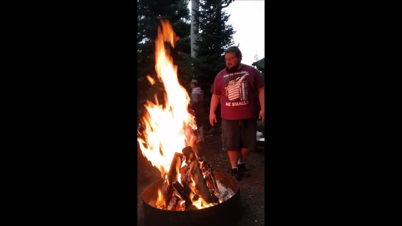 Massive CRAZY CAMPFIRE | FLAMES OVER 7 FT TALL | #SHORTS - YouTube