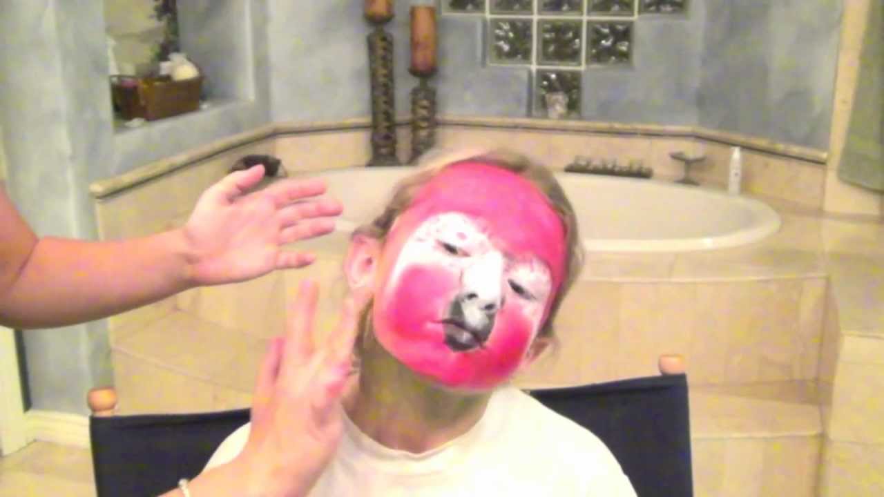 Green Wing Macaw Parrot- Halloween Makeup Tutorial - YouTube