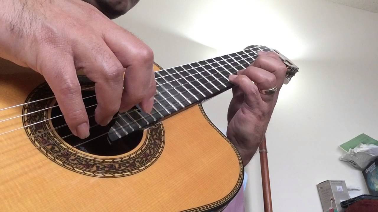 Ejercicio para estirar los tendones usando todos los dedos de las dos ...