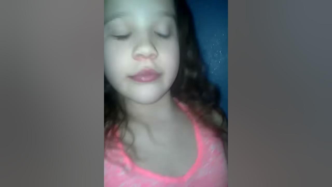 Funny Little White Girl Sings no Type YouTube funny-little-white-girl-sings-no-type-youtube