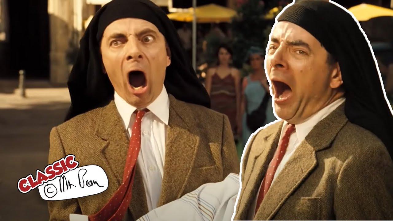 Mr Bean Puts on a Show | Mr Bean's Holiday | Classic Mr Bean - YouTube