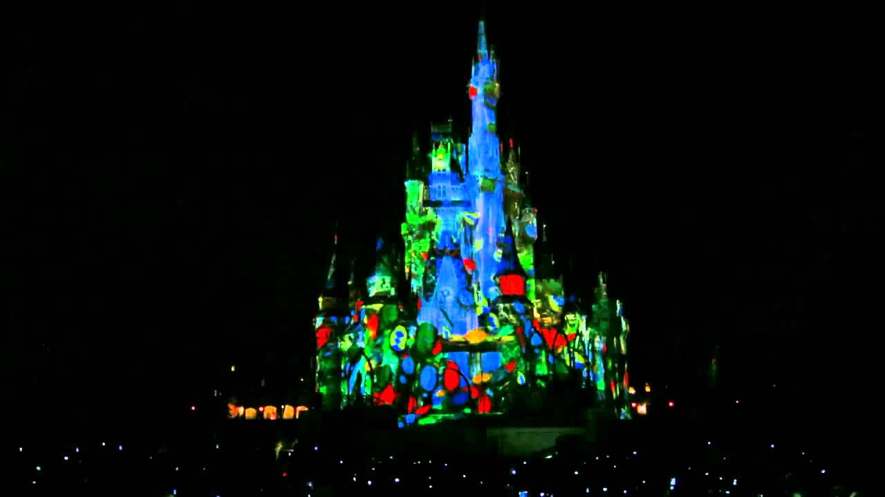 Disney World's Magic Kingdom Castle Light Show - YouTube