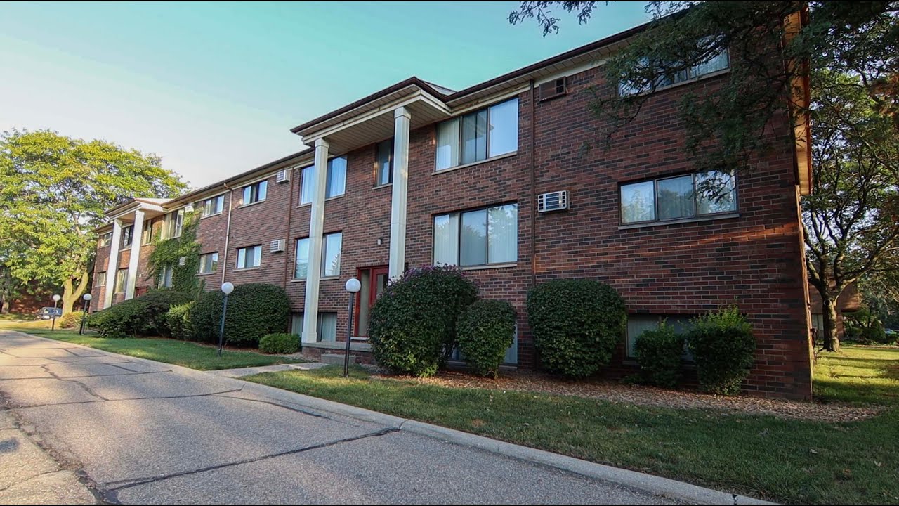 amber's Timber Lodges - south, Floor Plan S2 - YouTube