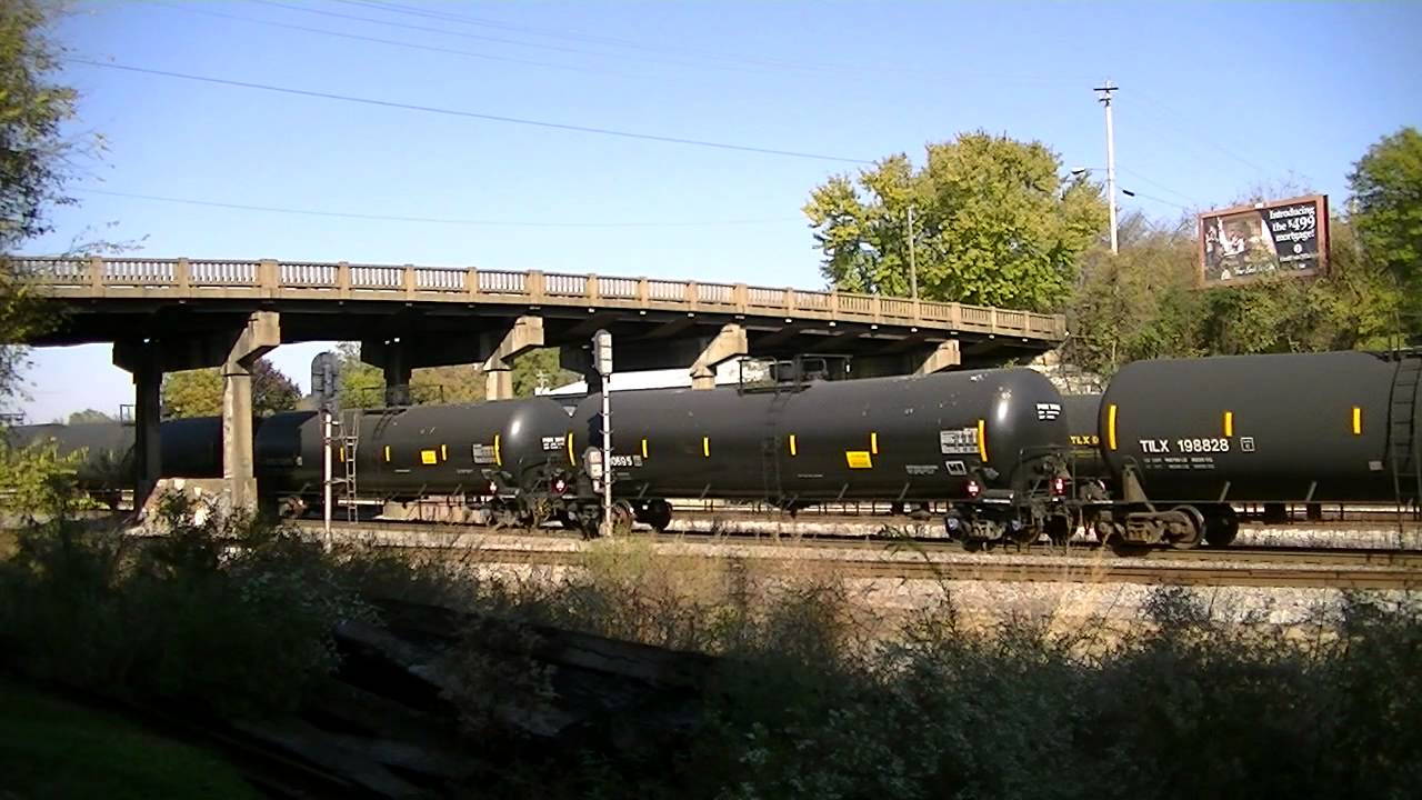 NS 2584 Leads NS 347 in Dalton, GA - YouTube