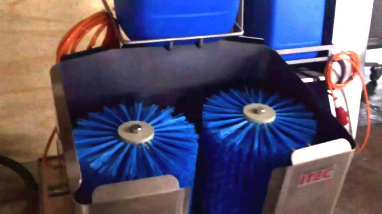 Itec Boot & Sole Washer - YouTube