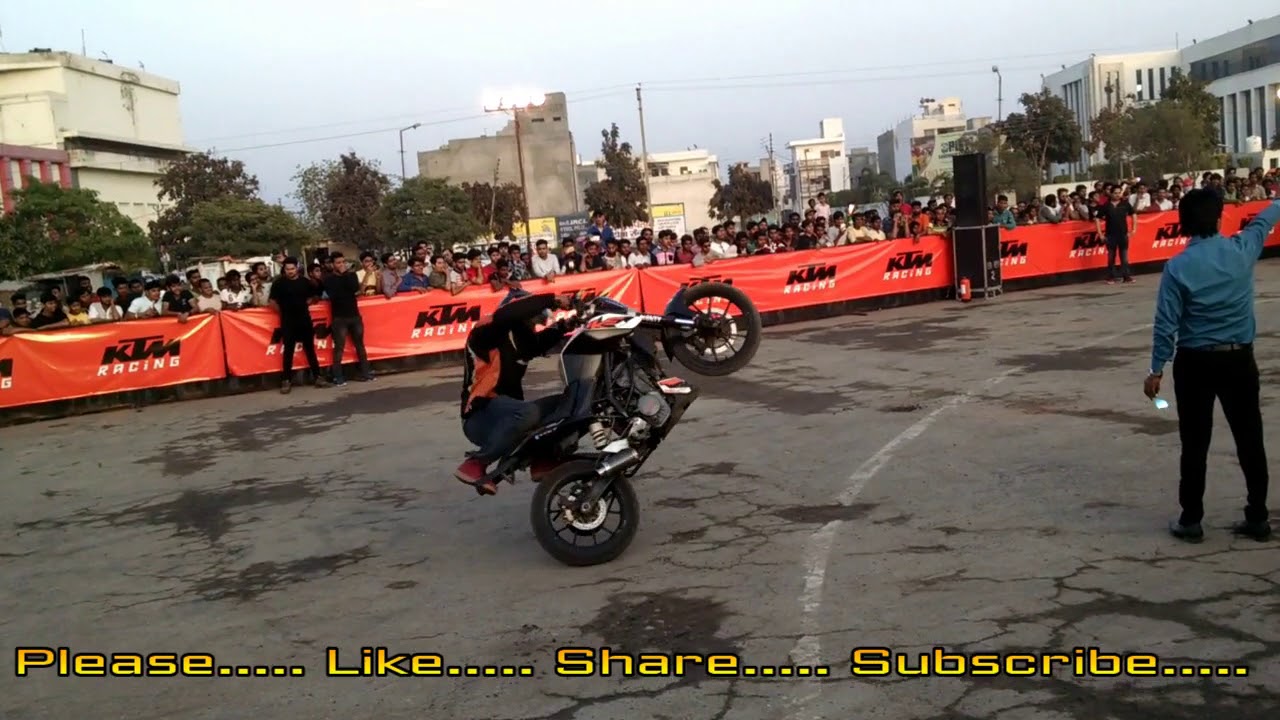 KTM Stunt Show Panipat | Monty & Jassi | Latest Duke Stunts 2018 | KTM ...