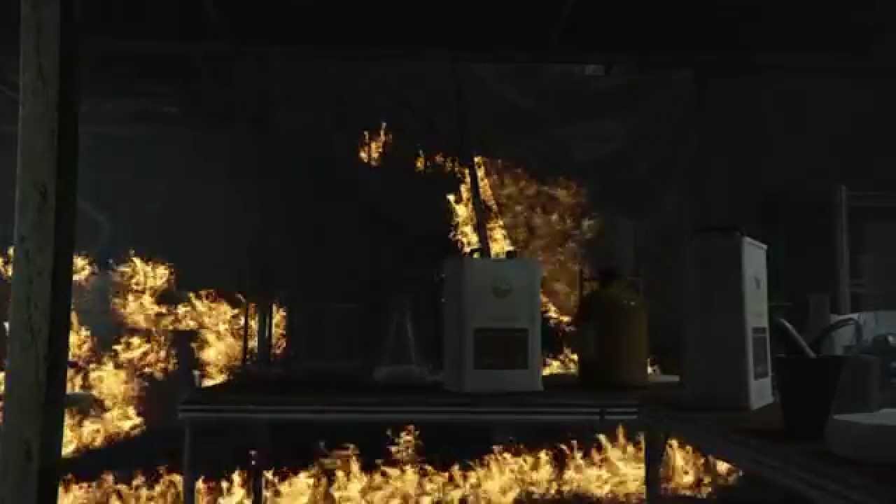 GTAV - burning down the meth lab - YouTube