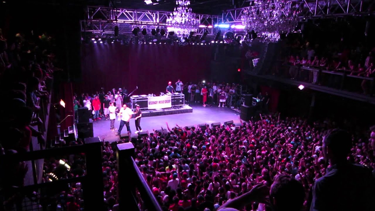 Logic - Feel Good, Break It Down, We Get High (live) - YouTube