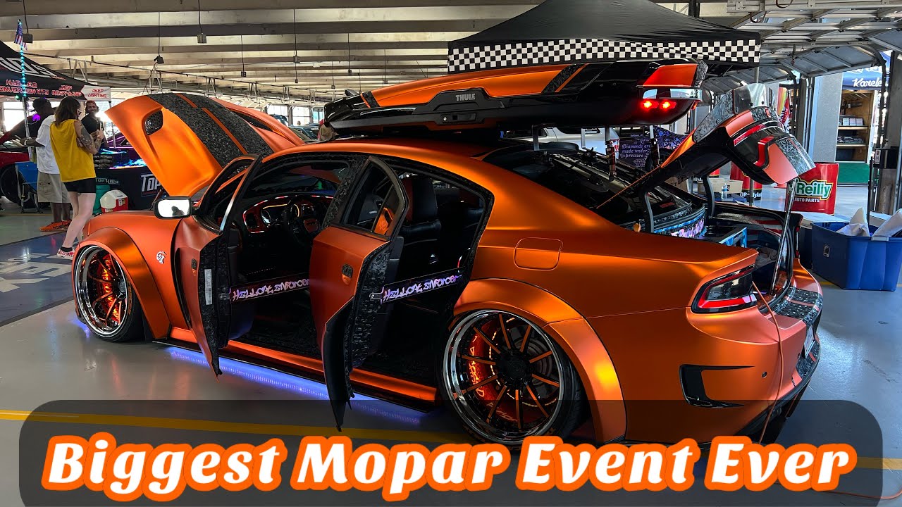 I WENT TO THE BIGGEST MOPAR MEET IN THE WORLD - YouTube