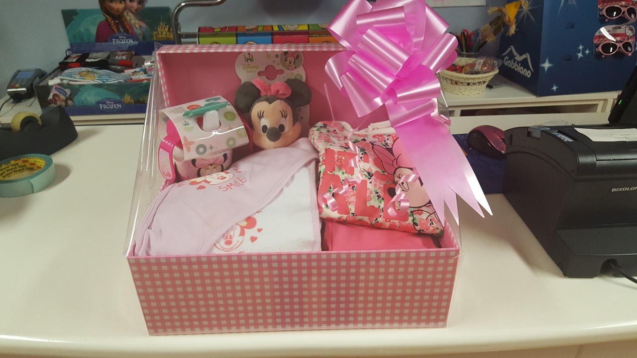 007 Caja regalo para bebé - YouTube