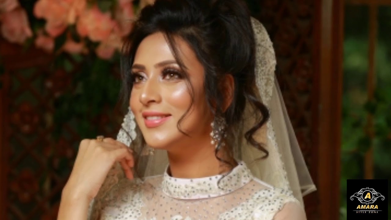 Bidya Sinha Mim Exclusive Fashion Show | New Fashion 2019 |Amara Style Zone - YouTube