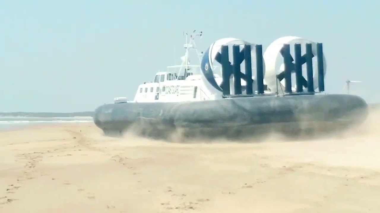 hovercraft at Mandvi Beach - YouTube