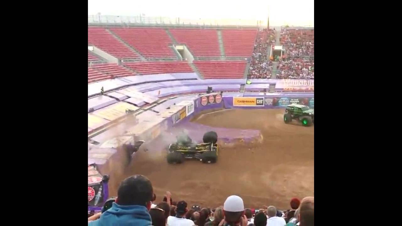 Titan Qualifying Crash Montage - YouTube