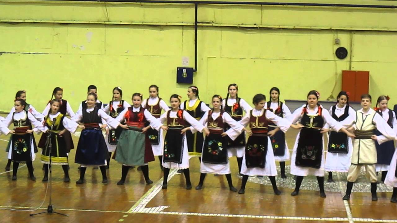 40 godina KUD "GIK Banat Pionir" 1/2 - igre iz Bele Palanke - YouTube