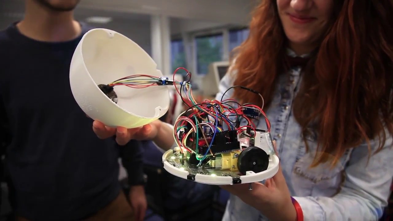 Projet robotique 2017 : Robot éducatif - ISEN - TXRobotic - YouTube