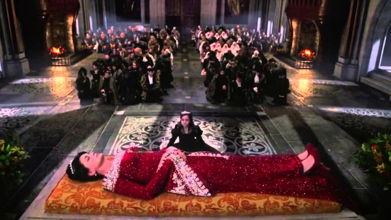 Once upon a time s02e15 Snow's mother funeral - YouTube