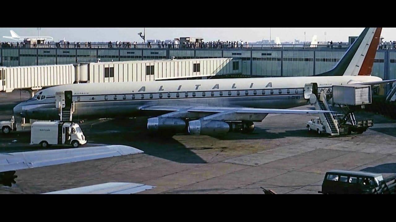 Going In Blind | Alitalia Flight 771 - YouTube