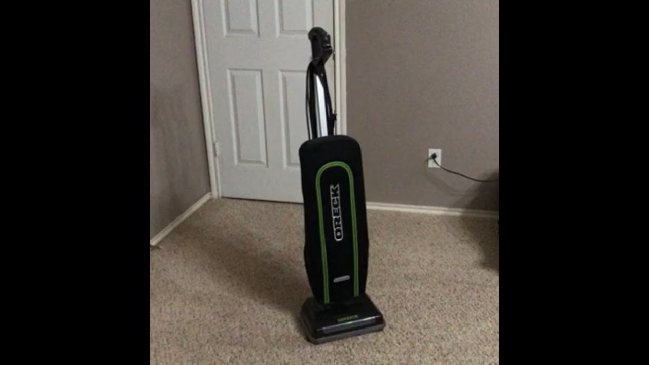 Oreck XL Signature II U3772HHTARG Lightweight Upright Vacuum (In Memory ...