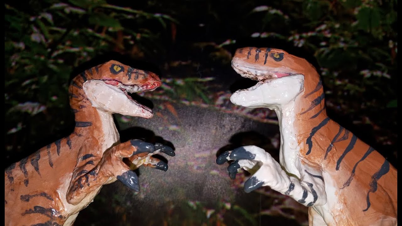 Velociraptor vs Atrociraptor - YouTube