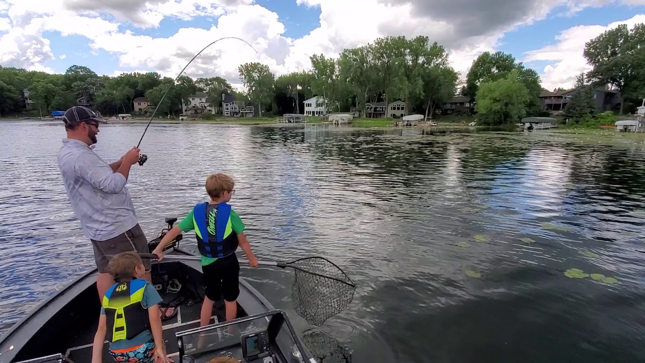 5 Pound Large Mouth Bass, Lake Crystal, MN - YouTube