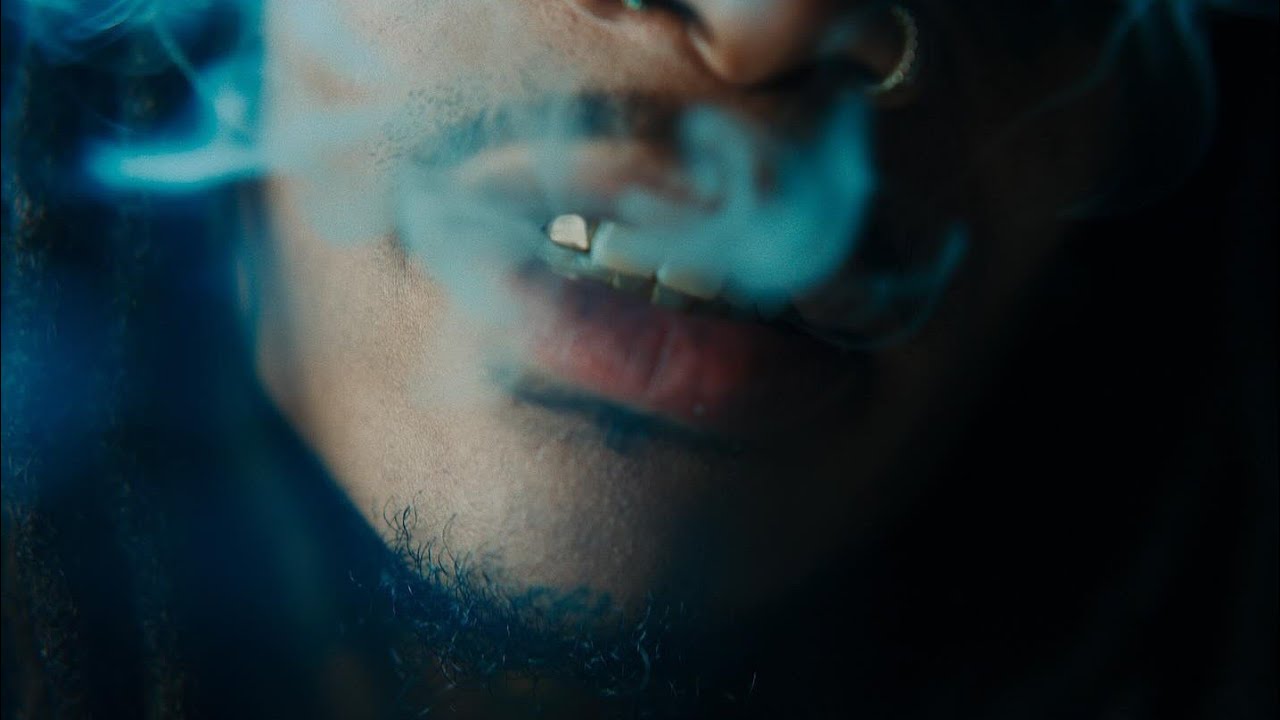 DUKI, Wiz Khalifa, Arcángel - Wake Up & Bake Up (Video Oficial) - YouTube