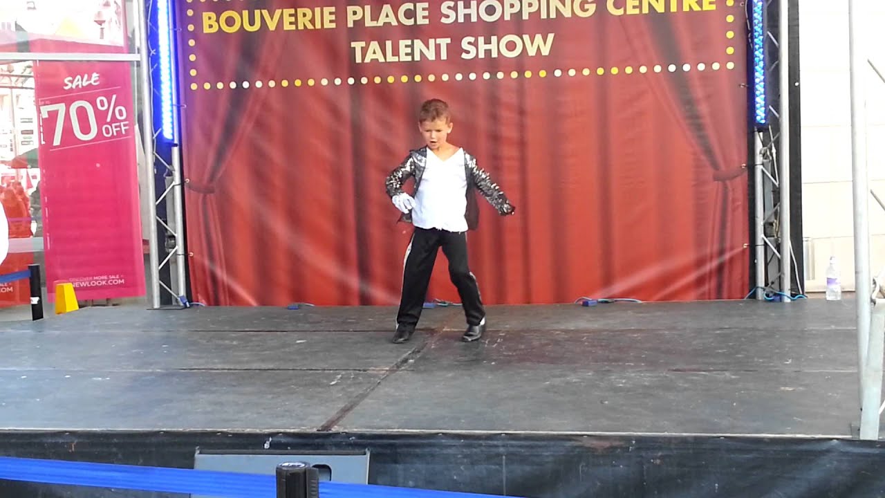 Jamie Bamford talent show final - YouTube