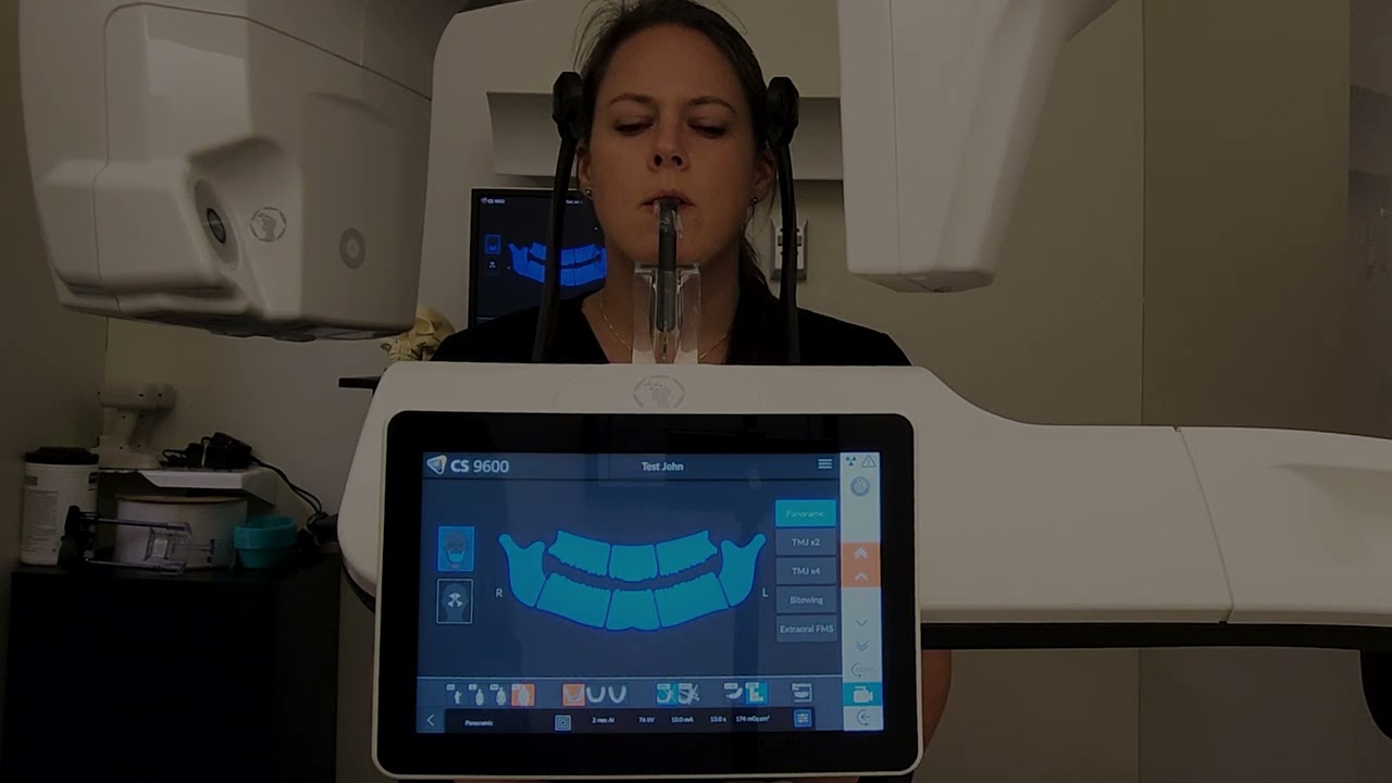 CS 9600 Panoramic Xray Function: AI Positioning - YouTube