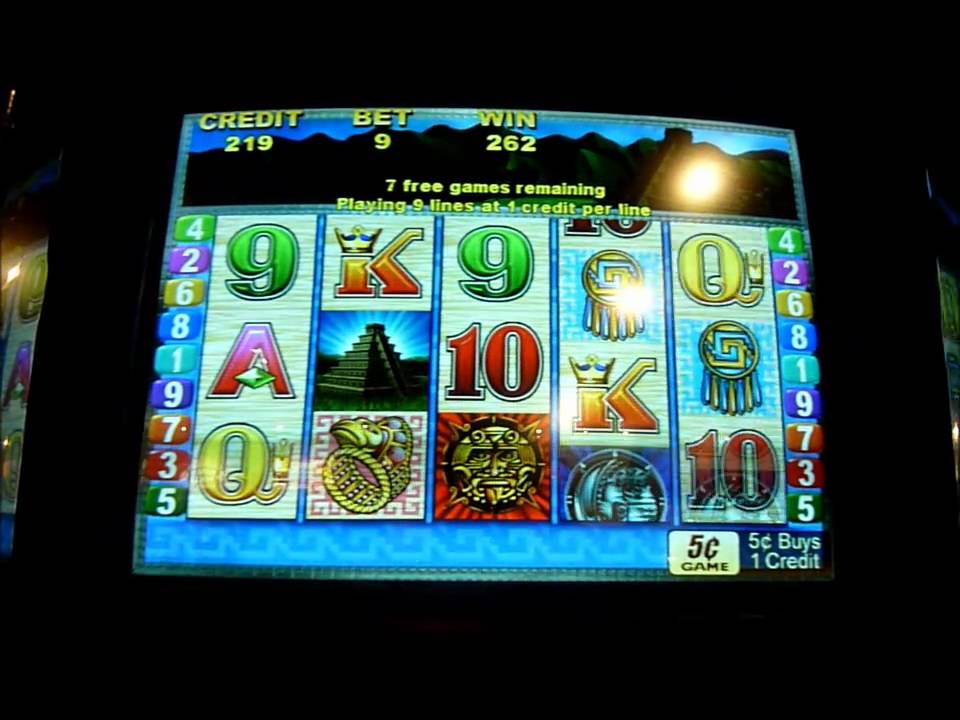 Sun and Moon Slot Machine Bonus Win (queenslots) - YouTube