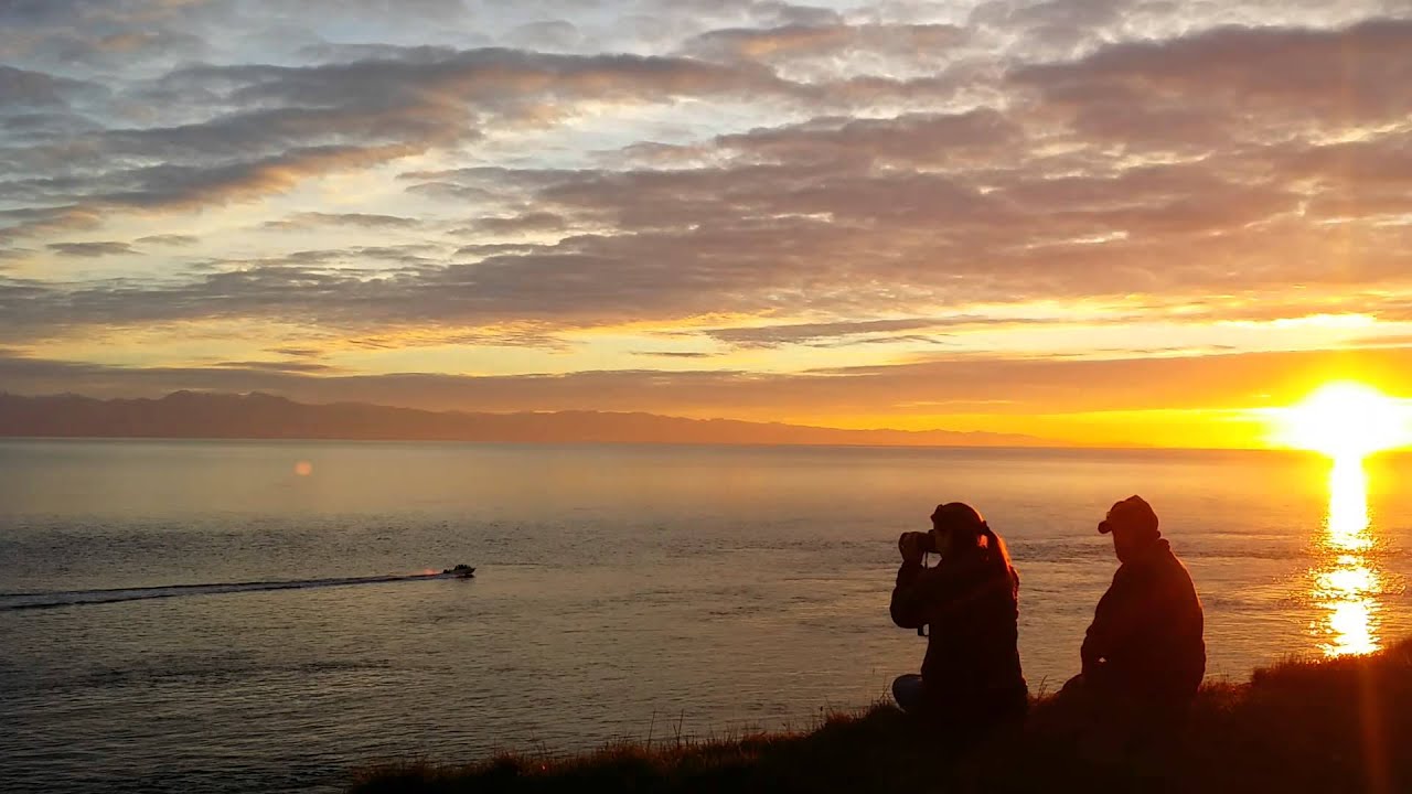 Sunset Seekers at Cattle Point Lighthouse - YouTube