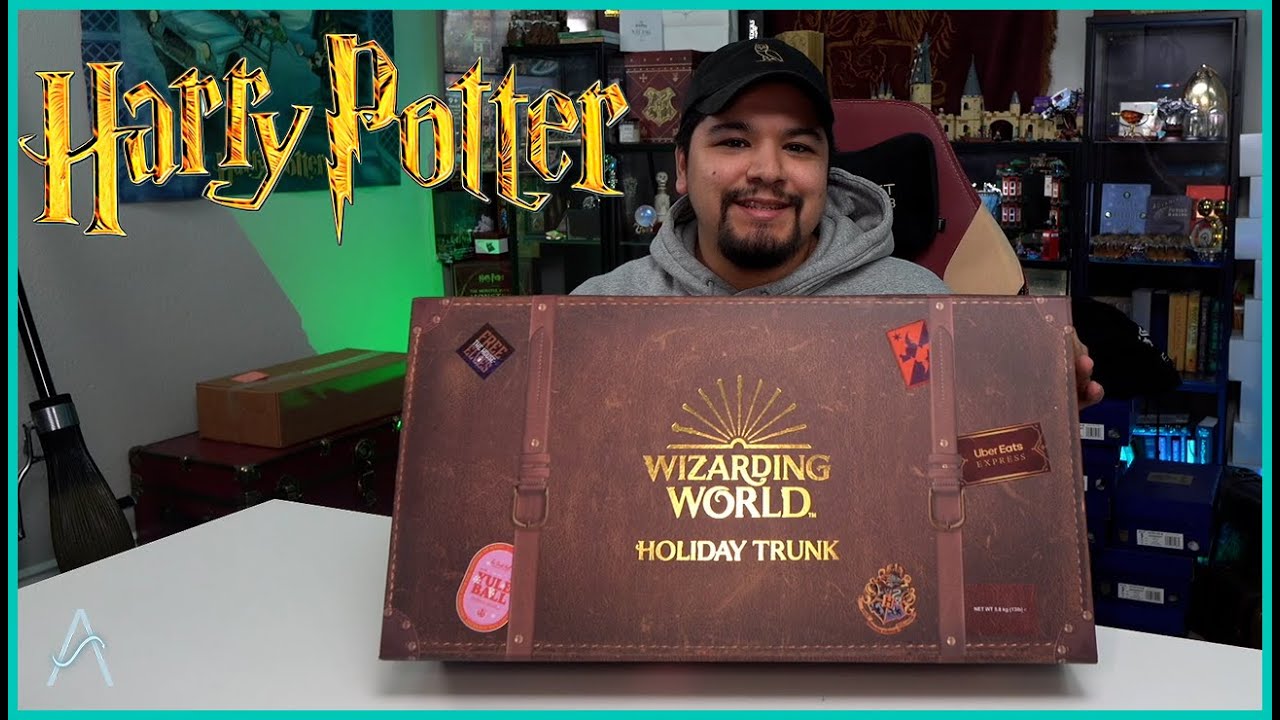 I BOUGHT THE WIZARDING WORLD HOLIDAY TRUNK! - YouTube