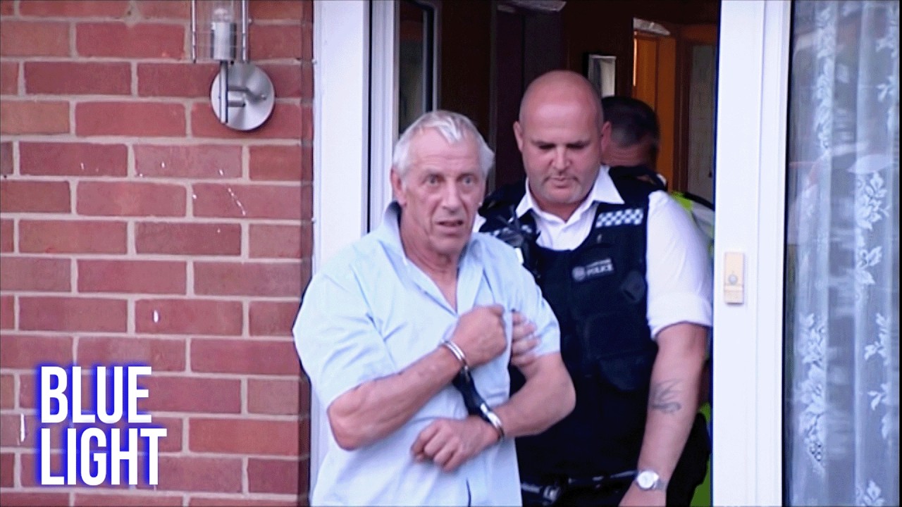 Police Catch Wanted Elderly Man In Bizarre Circumstances | Traffic Cops ...