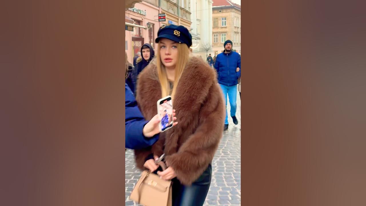 Брендова кепі Львів дівчата мода львівплощаринок Youtube