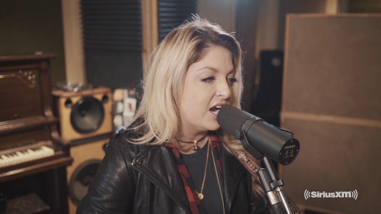 Danielle Bourjeaurd 'Country Sort of Way' LIVE at SiriusXM - YouTube
