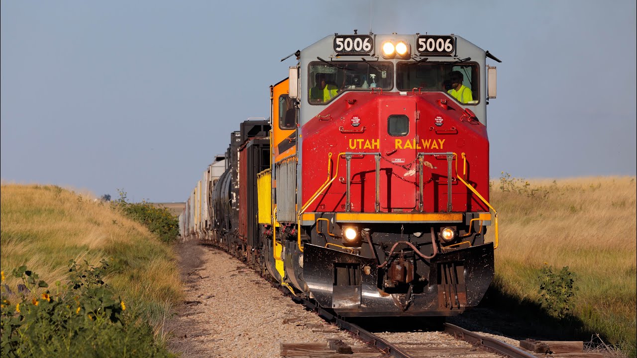 UTAH MK50-3's On The KYLE Railroad! - YouTube