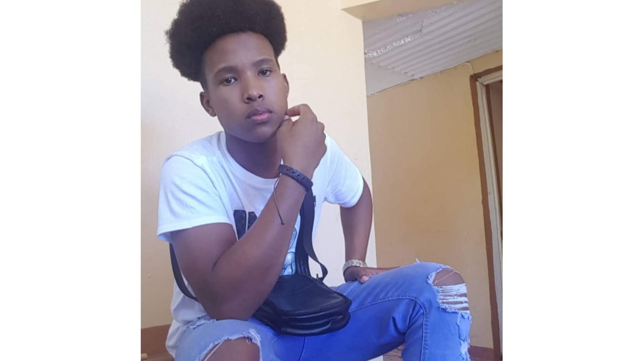 Jaydon TV's live broadcast - YouTube