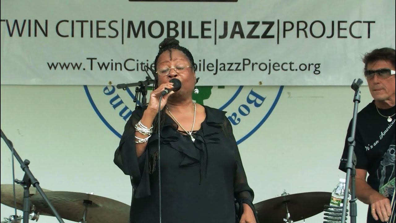 Debbie Duncan - Lullaby of Birdland - YouTube