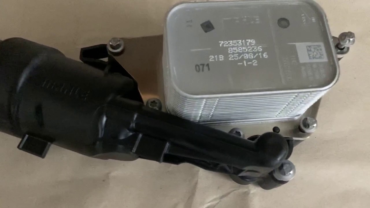 SALE Продам Корпус масляного фильтра BMW i8 F48 F39 F42 F46 MINI F54 ...