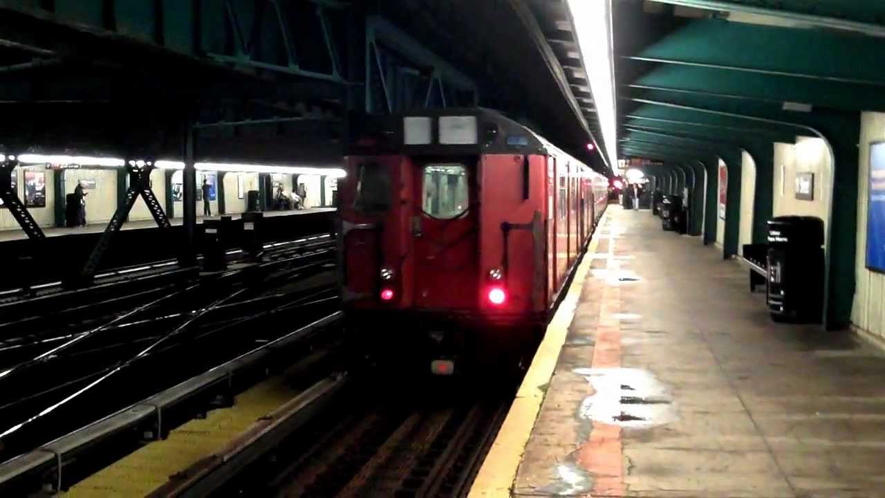 MTA Subway Redbirds+R62As at 111 & Garbage Train at Roosevelt Ave ...