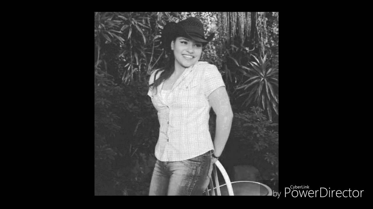 KARINA REYES Con Los años que me quedan - YouTube