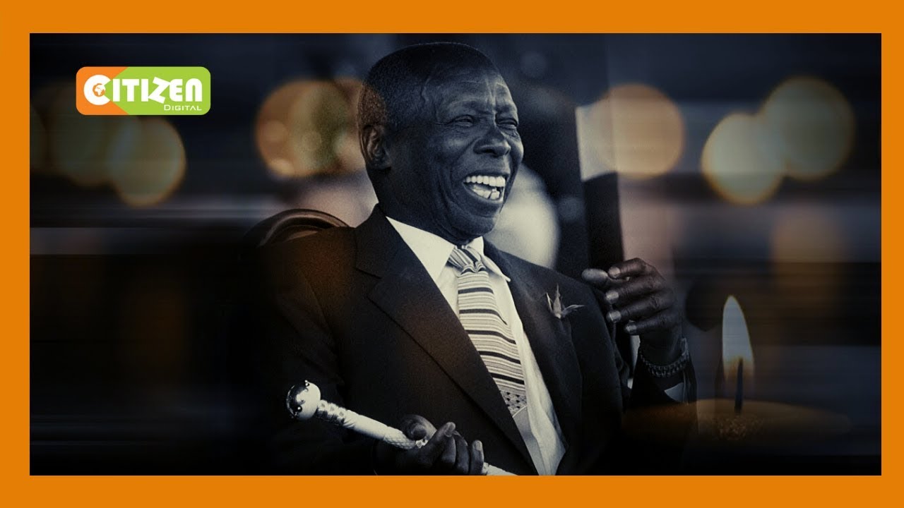 Retired President Kibaki views the body of retired President Moi - YouTube