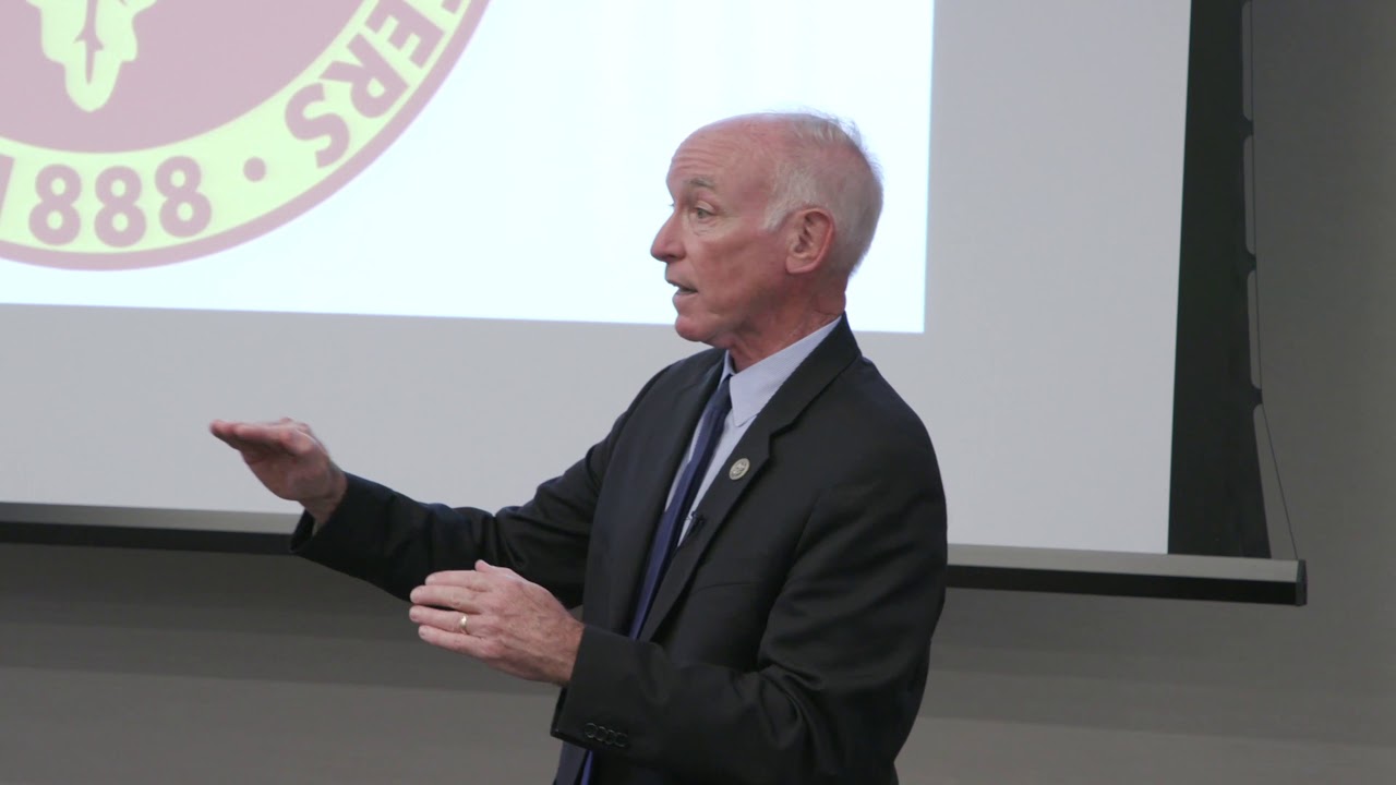 Congressman Joe Courtney speaking at the 2017 ASNE Workshop on Set ...