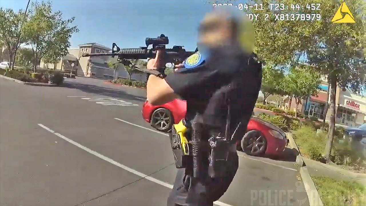 Bodycam Video Captures Police Shootout in Sacramento, California - YouTube