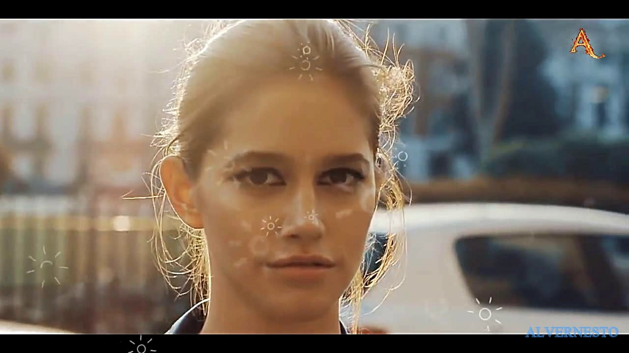 SCHILLER AND ANDREA CORR PALE BLUE EYES - YouTube