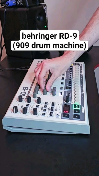 behringer RD-9 (TR 909 drum machine) #shorts #drummachine - YouTube