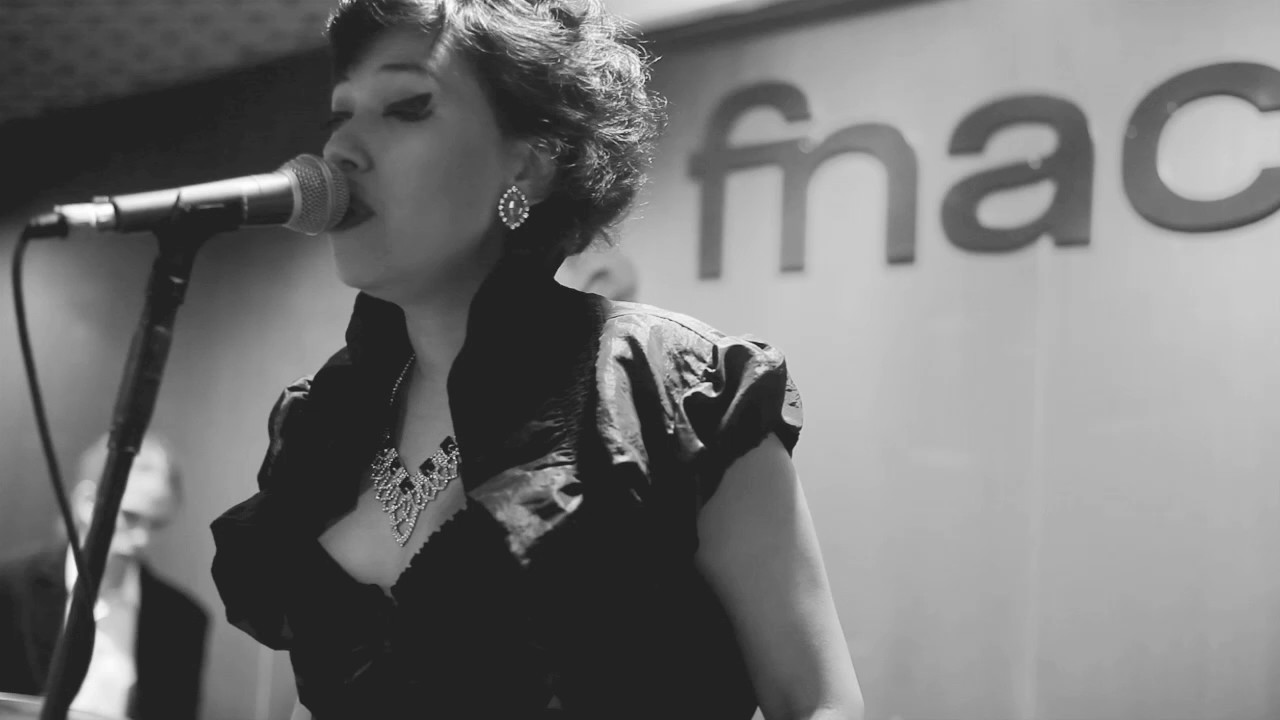 Mamá Trindade - Back To Black - YouTube