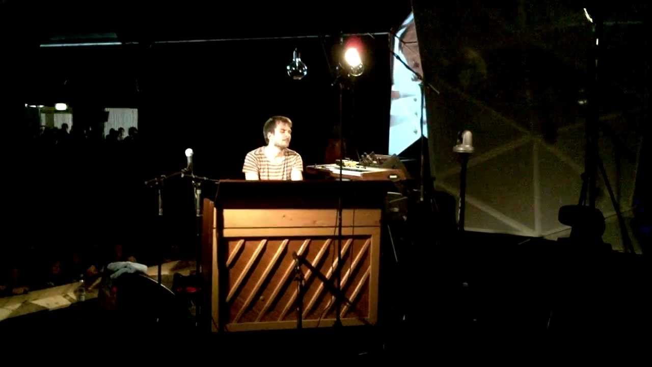 Nils Frahm - Gloria stage - Roskilde 2012 - Live - HD - YouTube