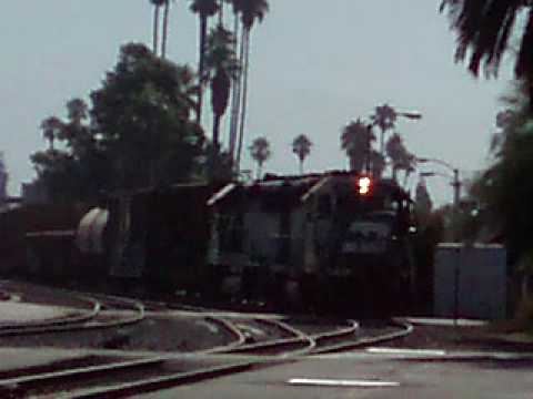 BNSF #2915 Pt.1 - YouTube