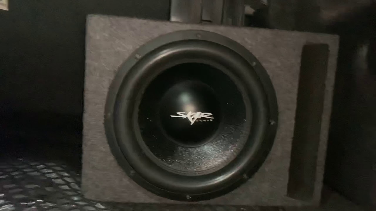 Skar Audio 12 inch SVR D2 - YouTube