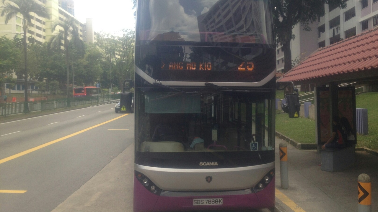 SBS Transit Bus Service 25, SBS7888K - YouTube