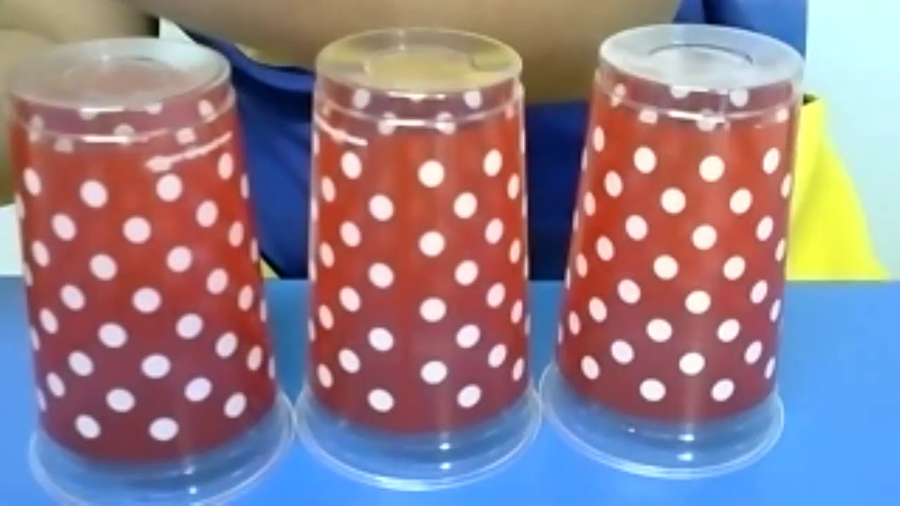 VIDEOAULA 4 BRINCADEIRA TORRE DOS COPOS - YouTube